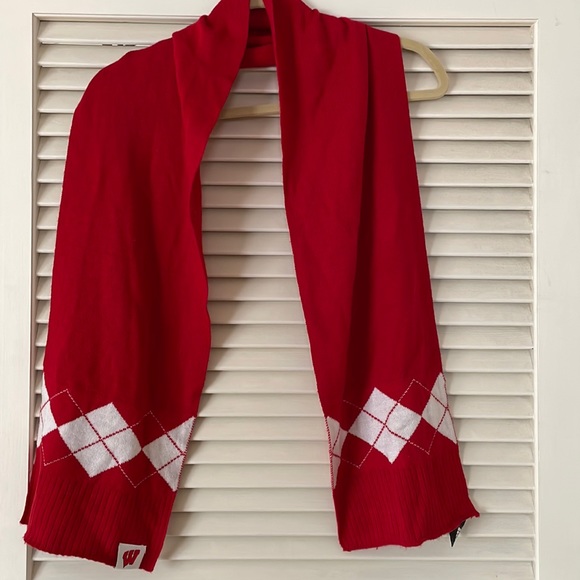 adidas | Accessories | Official Wisconsin Badger Scarf Adidas | Poshmark
